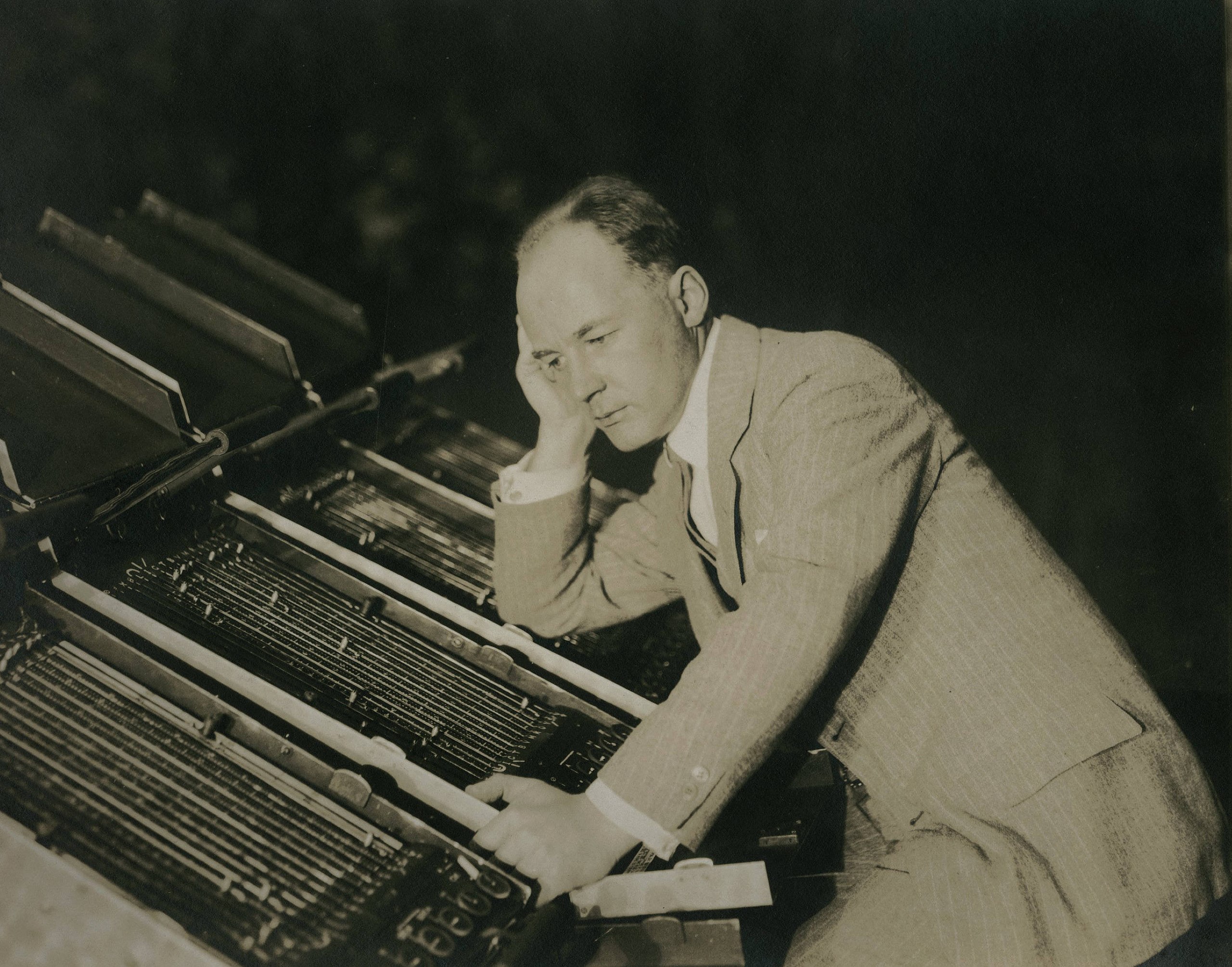 Thomas Wilfred, Artist & Inventor of the First Light Color Controller